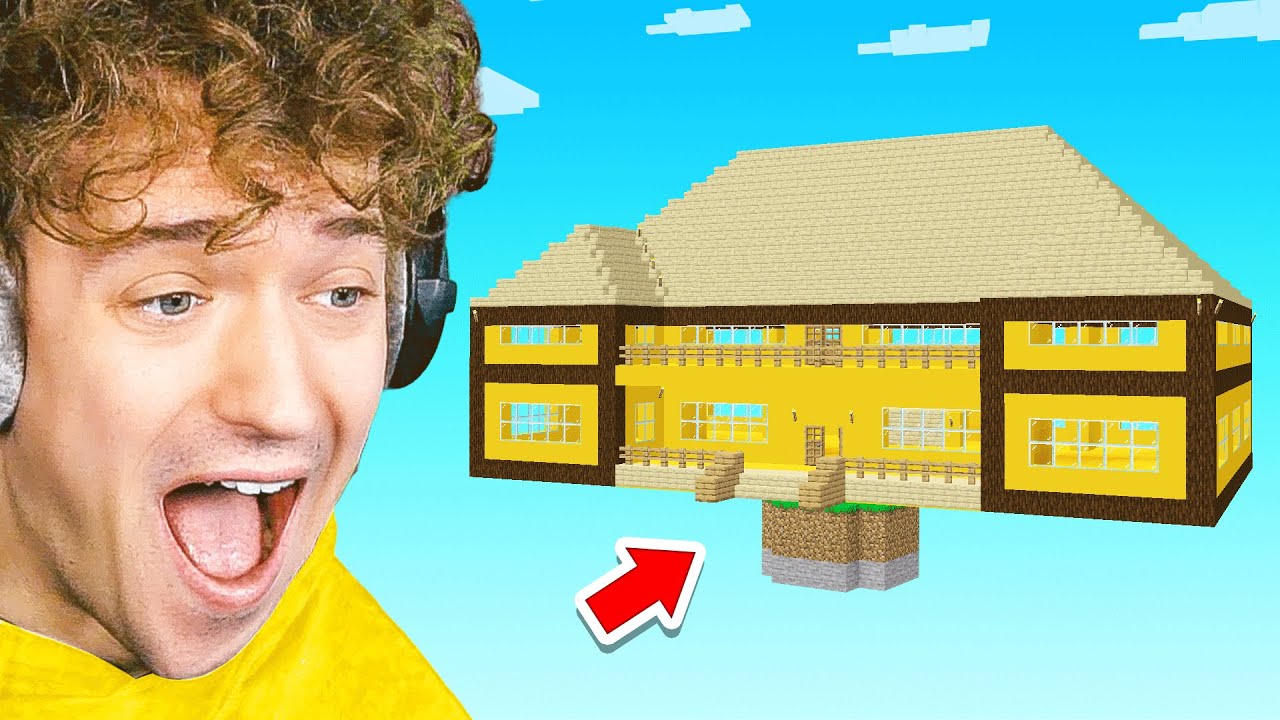GIANT HOUSE Sky Block TROLL In Minecraft! - Minecraft videos