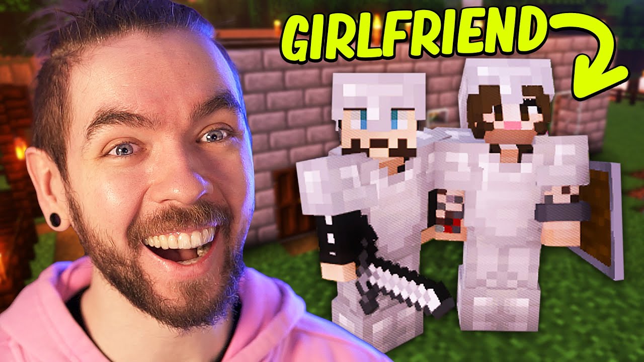 Minecraft with my Girlfriend - Part 1 - Minecraft videos