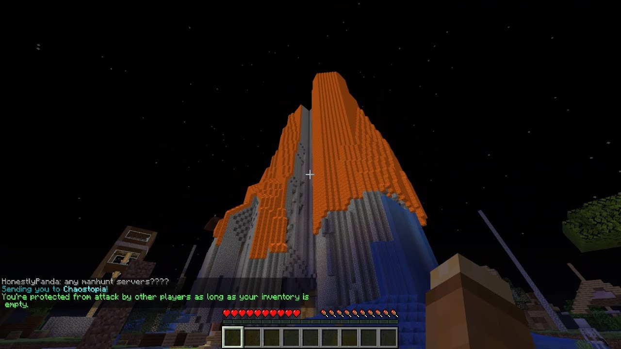 i joined a random Minecraft Server and just decided to be chaotic ...