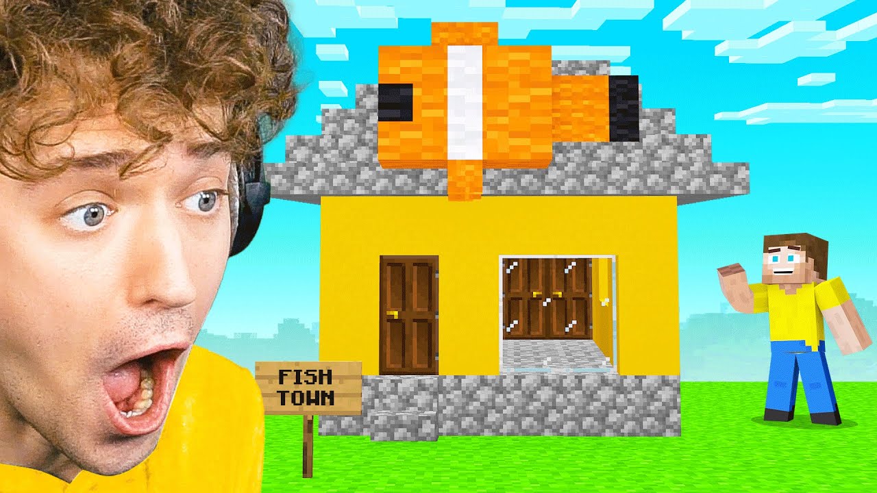 MOVING Into FISH TOWN In Minecraft! (Bee Town) - Minecraft videos