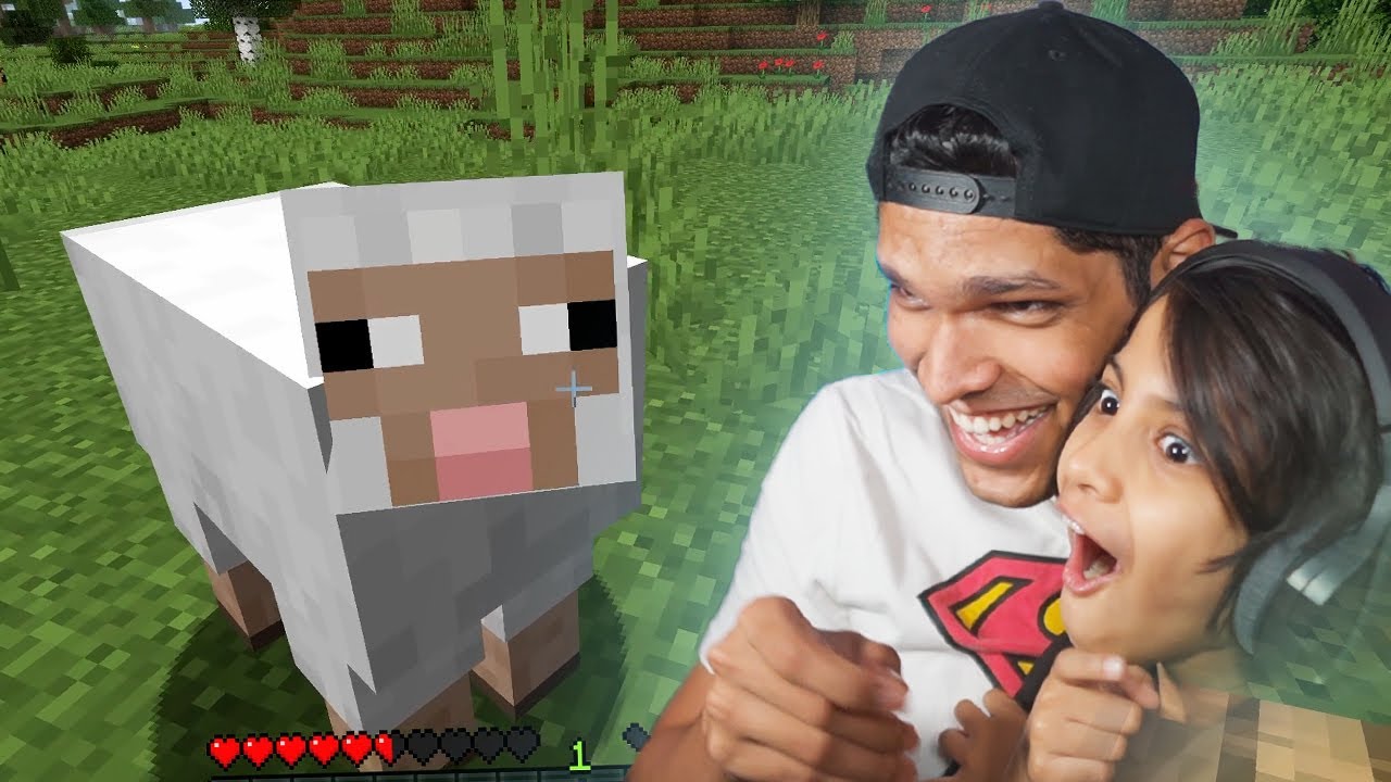 SISTER PLAYS MINECRAFT (Very Cute) - Minecraft videos