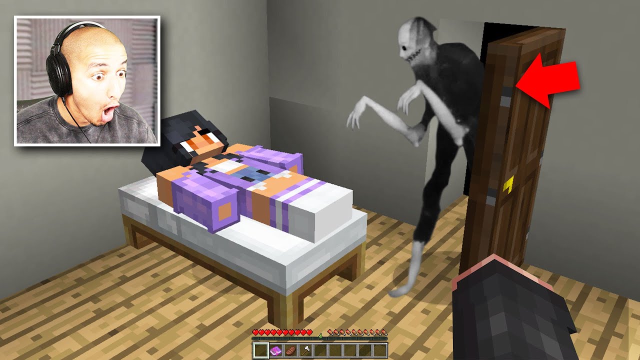 It Loves To Watch You Sleep in Minecraft... (Scary) - Minecraft videos