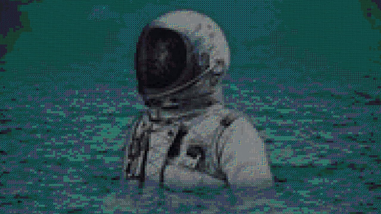 Astronaut in the Ocean with Amethyst in Minecraft - Minecraft videos