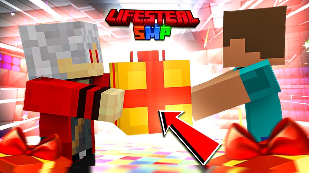 Gifting COOL Items on This Public Minecraft Lifesteal SMP Server ...