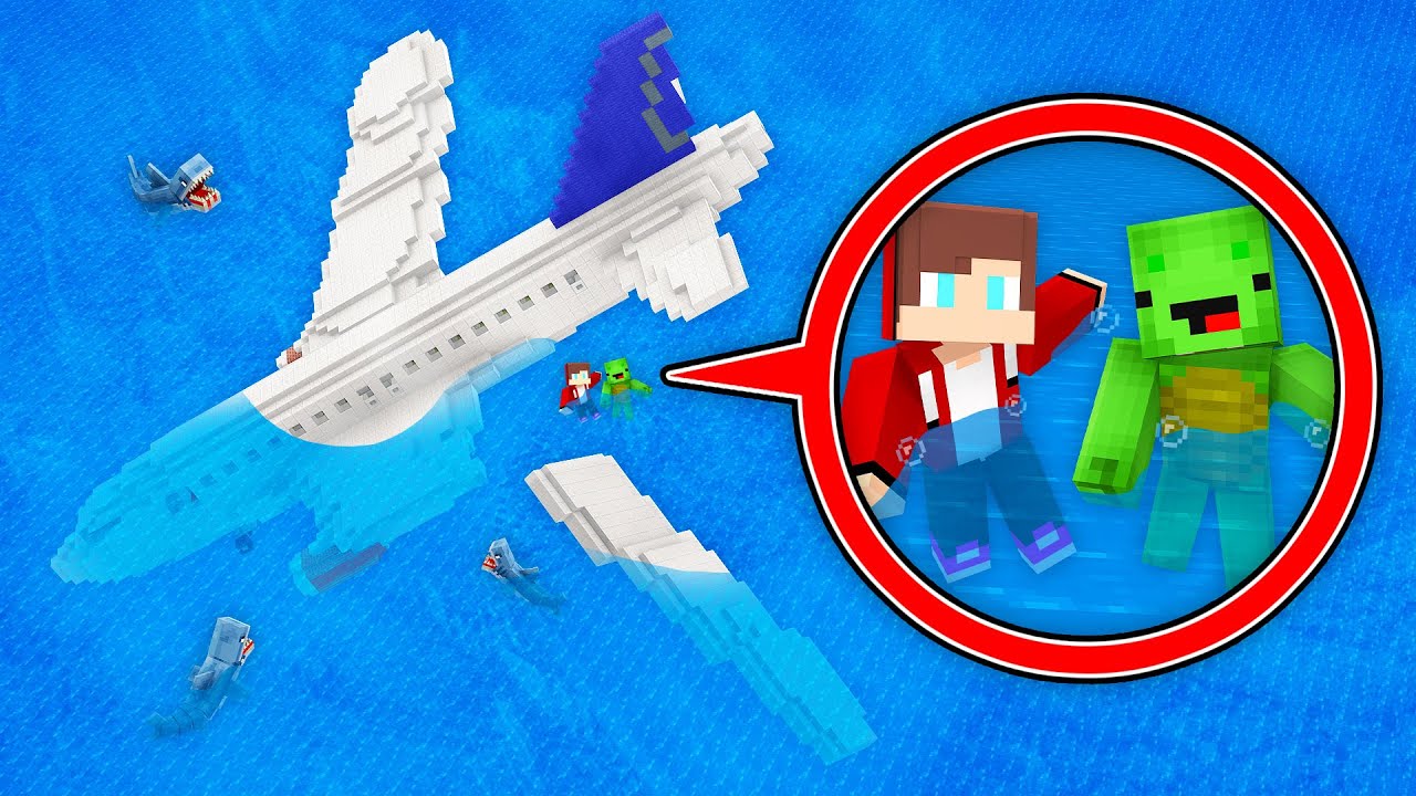 How Mikey & JJ CRASH On Airplane In The OCEAN in Minecraft (Maizen) - Minecraft videos