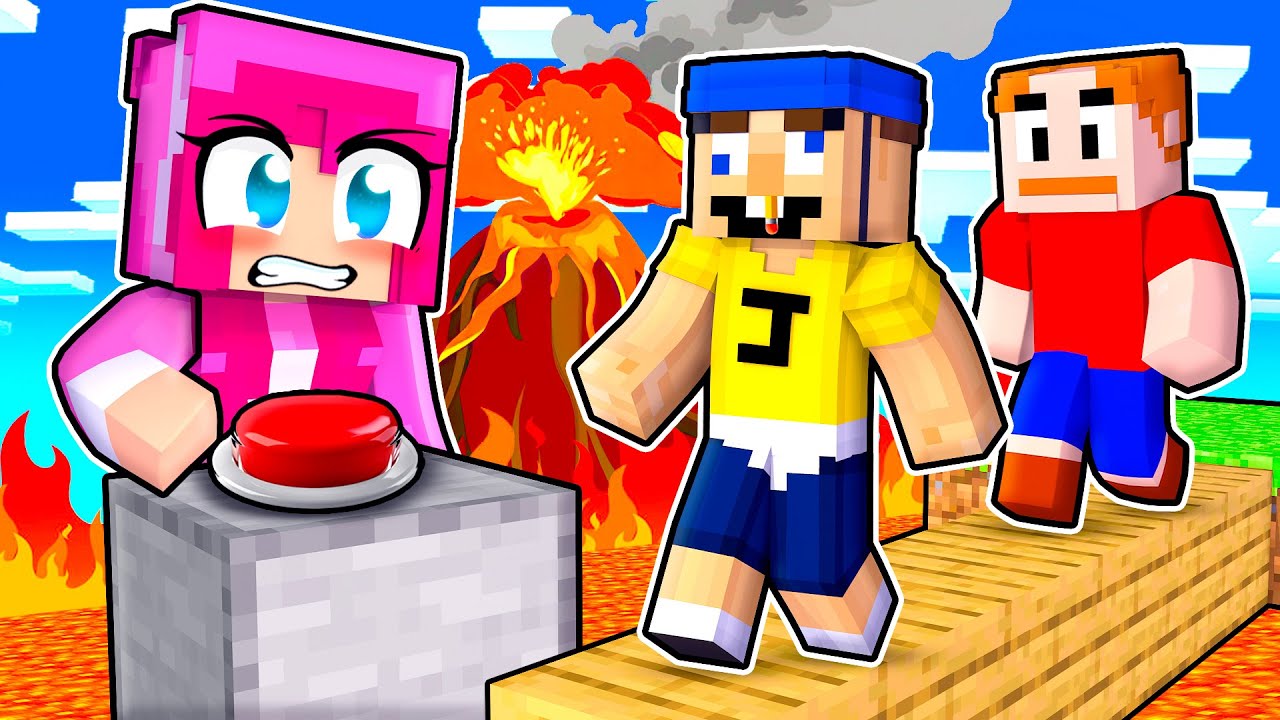 CRAZY FAN GIRL Death Run In MINECRAFT! - Minecraft videos