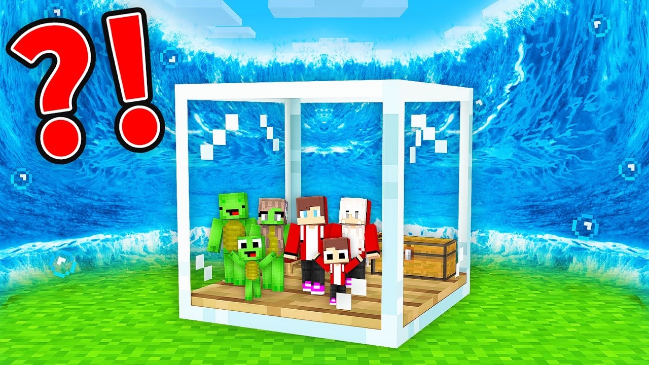 EPIC TSUNAMI vs. Mikey Family & JJ Family Doomsday GLASS Bunker - Minecraft (Maizen) - Minecraft ...