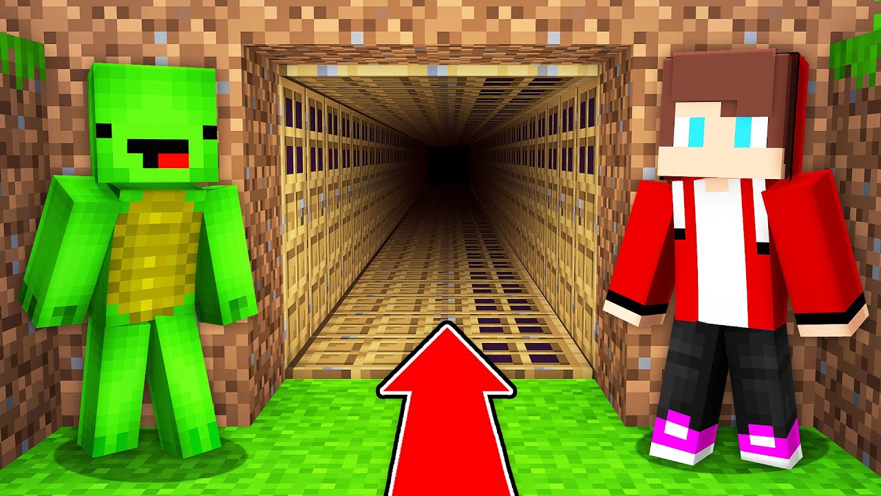 JJ and Mikey Found The LONGEST DOOR TUNNEL in Minecraft Maizen! - Minecraft videos