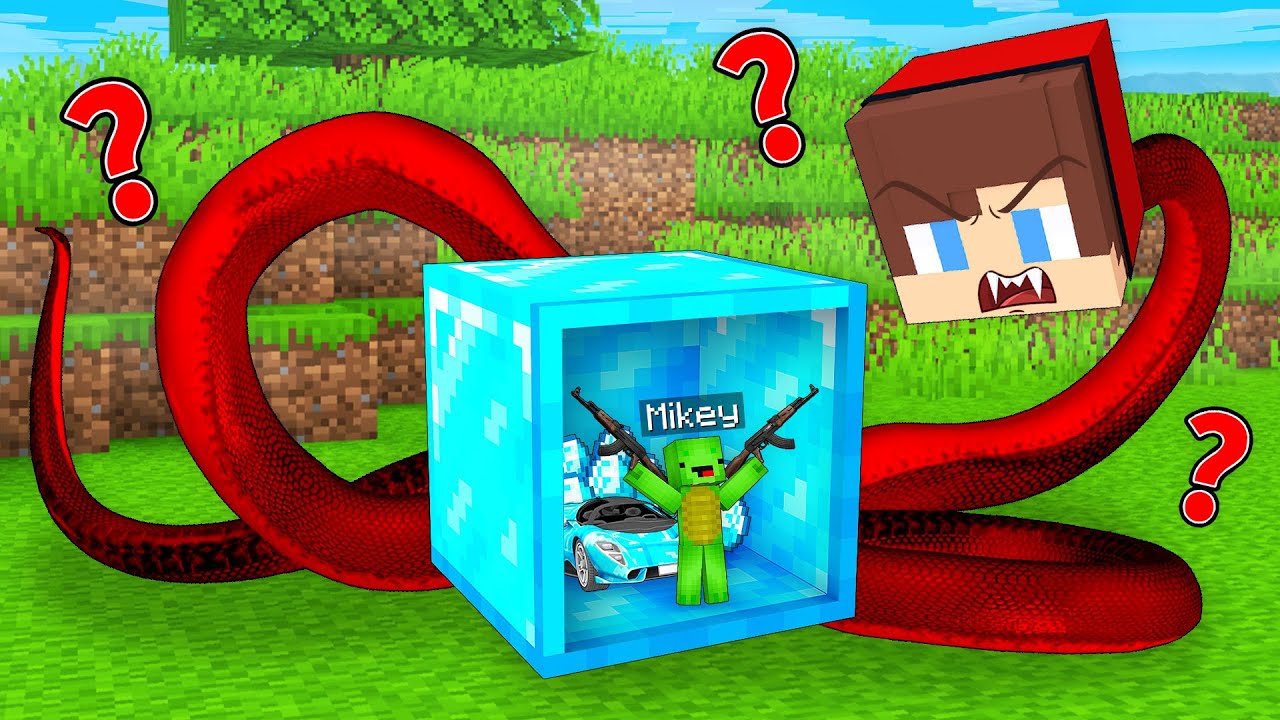 JJ SNAKE Attacked Mikey’s TINY BASE In DIAMOND BLOCK in Minecraft ...