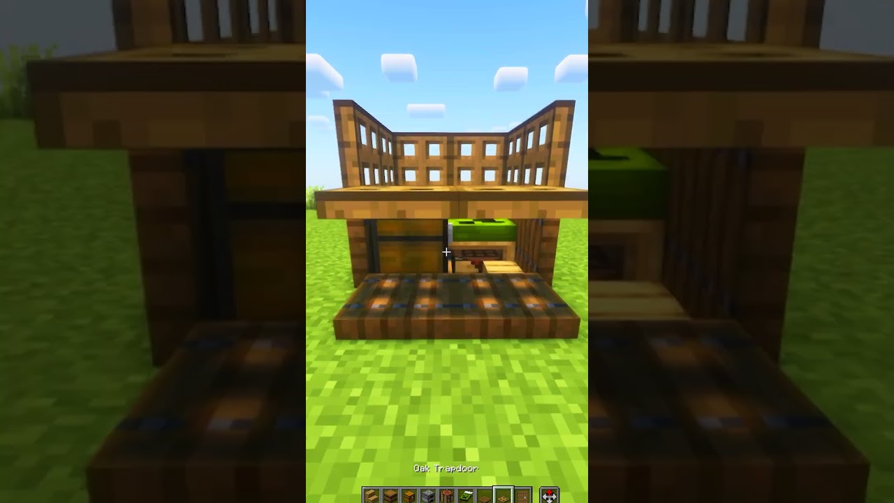 THIS TINY HOUSE HAS EVERYTHING YOU NEED IN MINECRAFT! #shorts ...